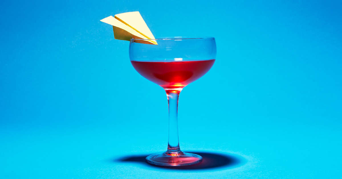 3 DIY Paper Plane Cocktail Kits Perfect For Your Next Flight - Thrillist