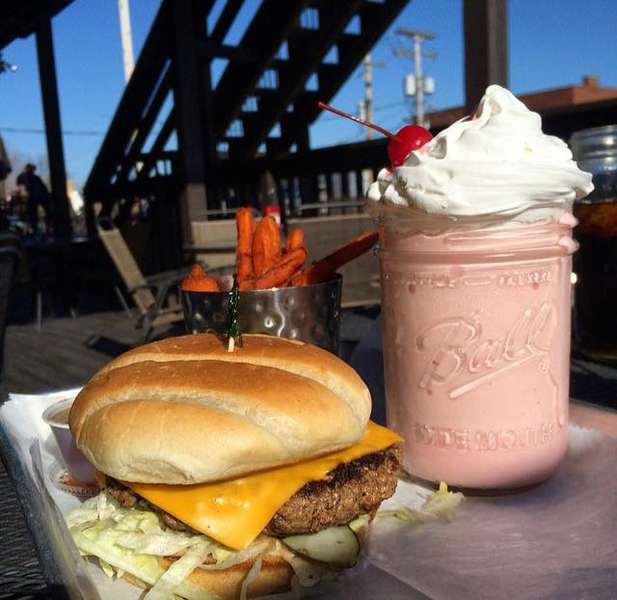 Big Four Burgers + Beer: A Bar in Jeffersonville, IN - Thrillist