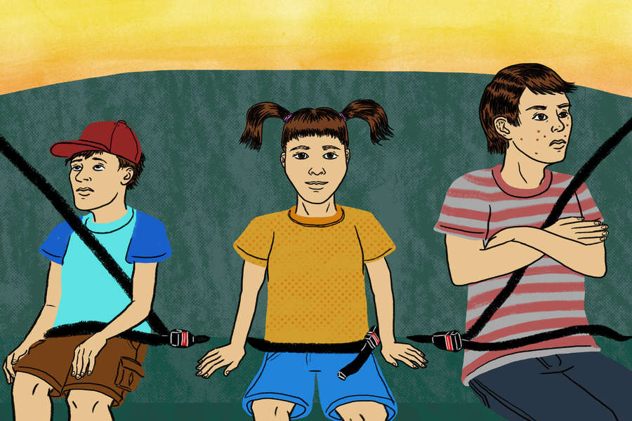 Birth Order Personality & Effects, Explained - Thrillist