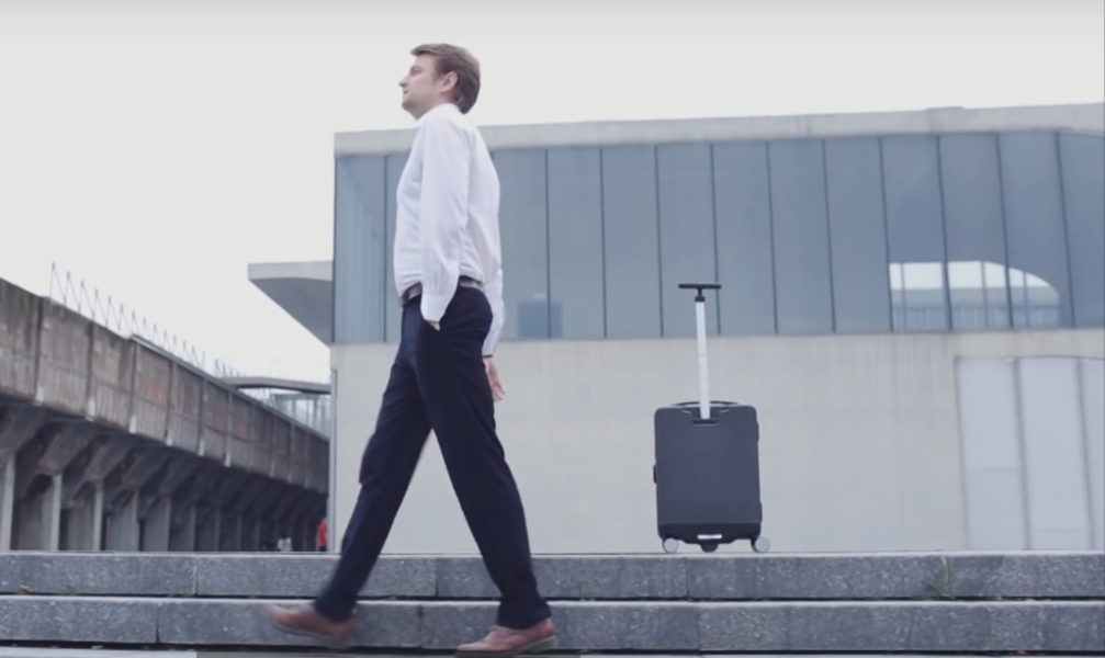 Automated Suitcase is a Robot That Follows You Everywhere - Thrillist