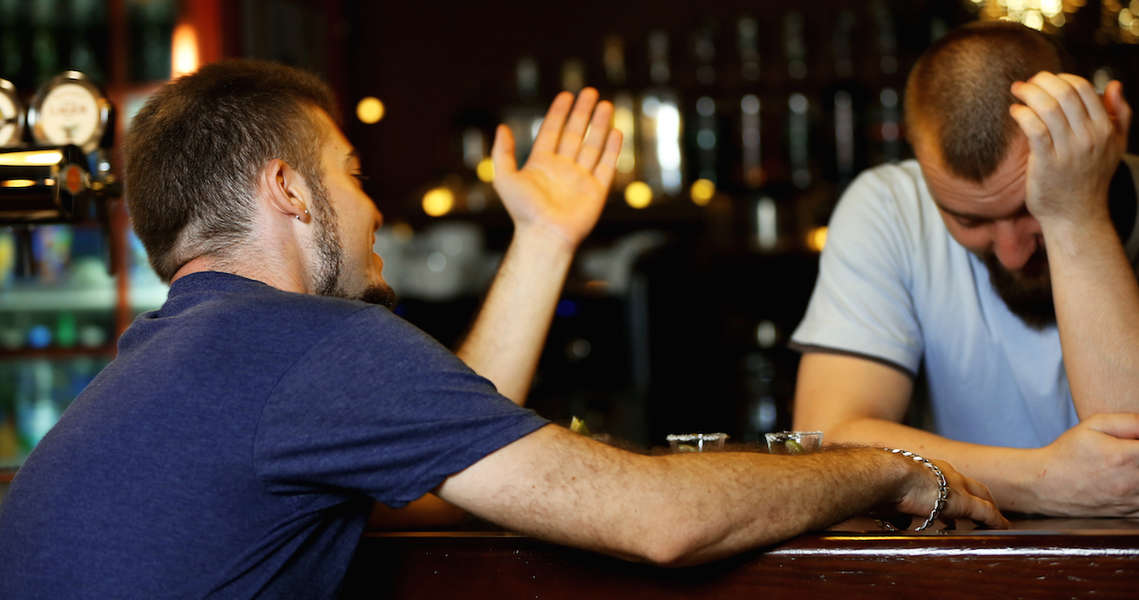 How to Order Drinks at a Bar Like You Know What You're Doing - Thrillist