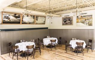 Élevé: A Charleston, SC Bar.