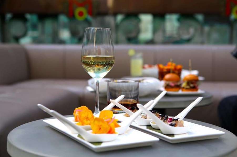 St Cloud Rooftop: A Bar in New York, NY - Thrillist