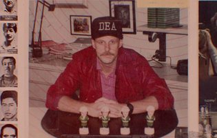 Netflix's 'Narcos' Theme Song, Explained and Translated - Thrillist