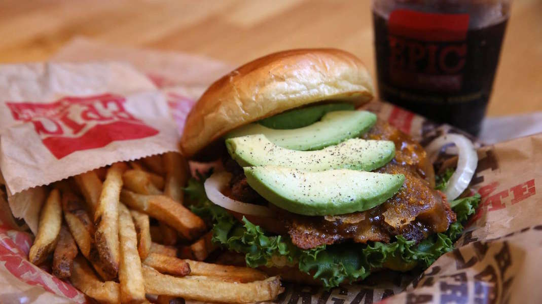 Epic Burger: A Restaurant in Chicago, IL - Thrillist