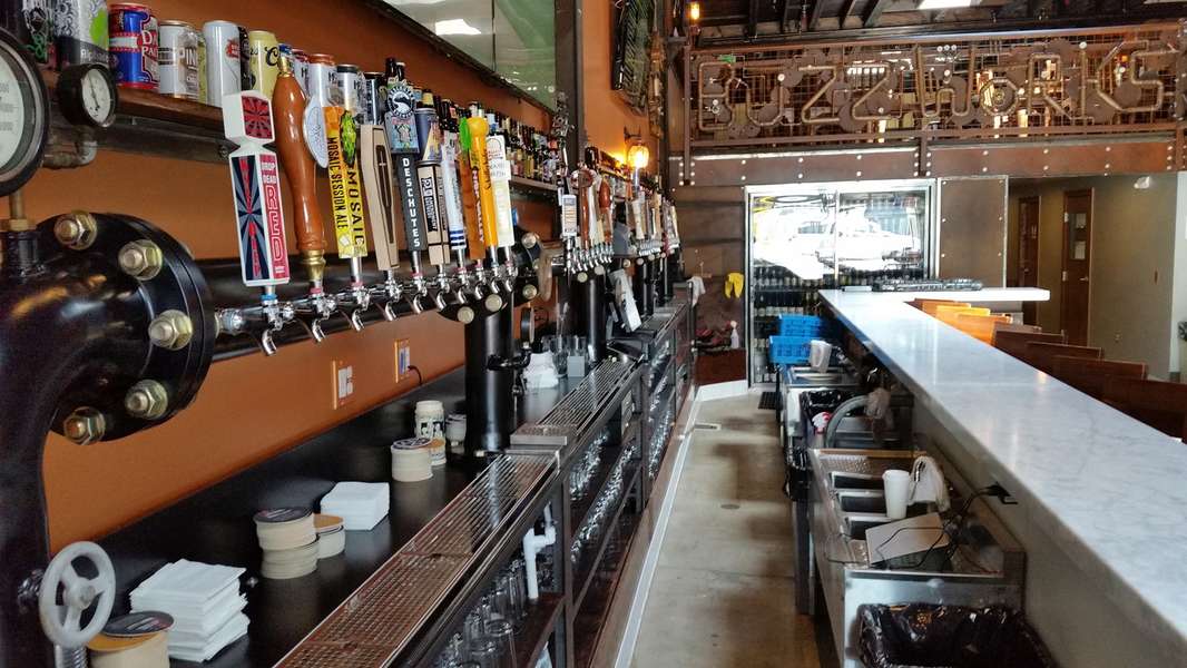 BuzzWorks: A Bar in San Francisco, CA - Thrillist