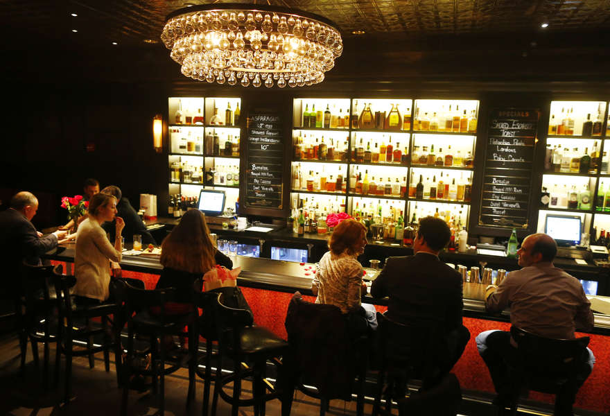 Boston Lobsters, Seafood, and More Secrets of the Boston Food Scene ...