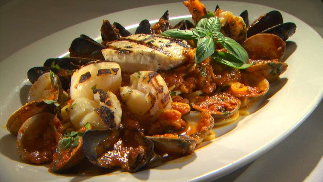 Avanti: A Restaurant in Phoenix, AZ - Thrillist