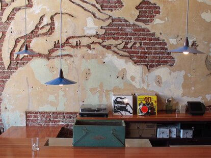 Tabula Rasa Bar: A Bar in Los Angeles, CA - Thrillist