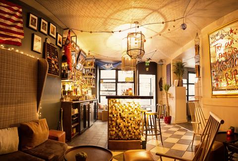 Best Cocktail Bars for Mixed Drinks in Paris, France - Thrillist