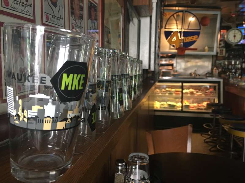 4th Base Restaurant: A Bar in Milwaukee, WI - Thrillist