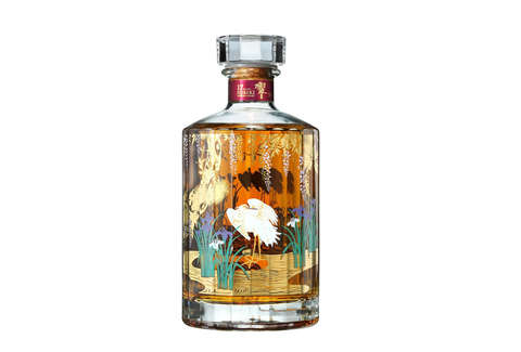 Here Are the Best Looking Whiskey Bottles for Your Bar Cart - Thrillist