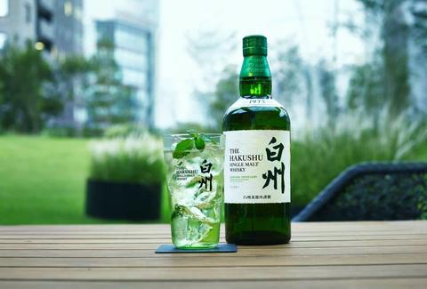 Best Japanese Whiskey Brands to Buy and Drink - Thrillist