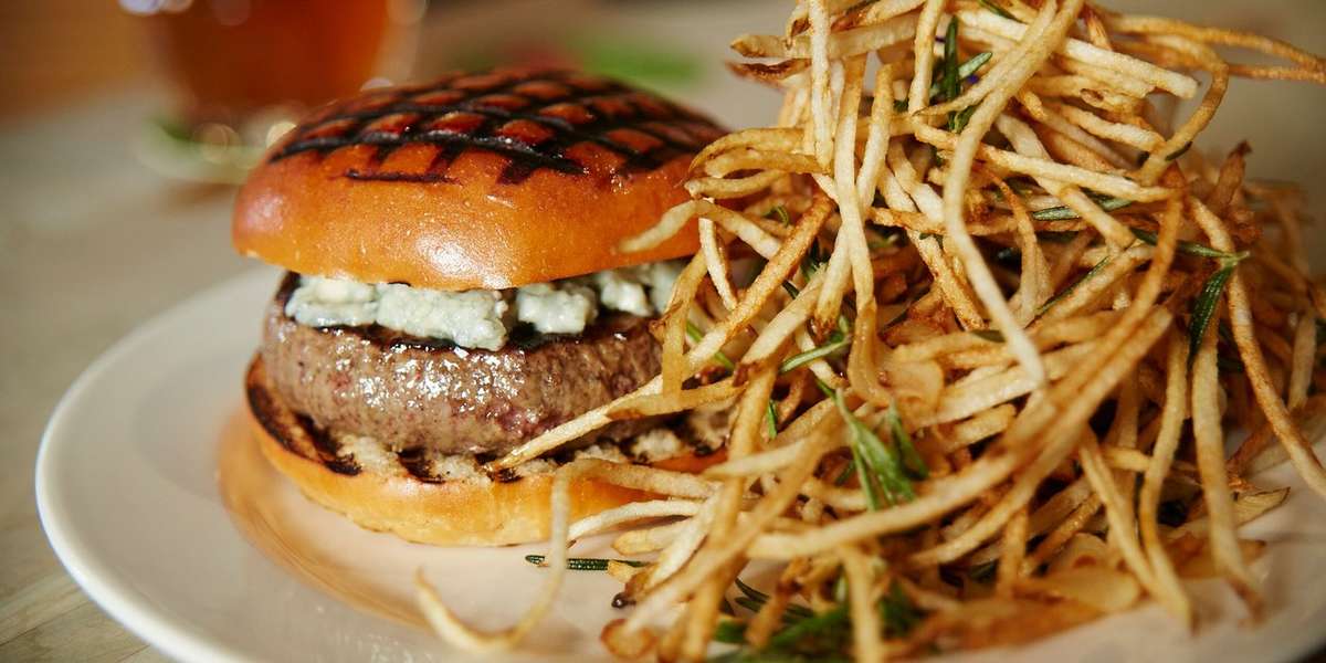 The Spotted Pig: A Bar in New York, NY - Thrillist