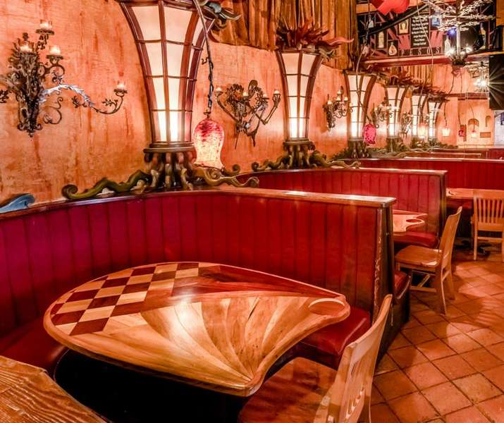 Peso's Kitchen & Lounge: A Bar in Seattle, WA - Thrillist