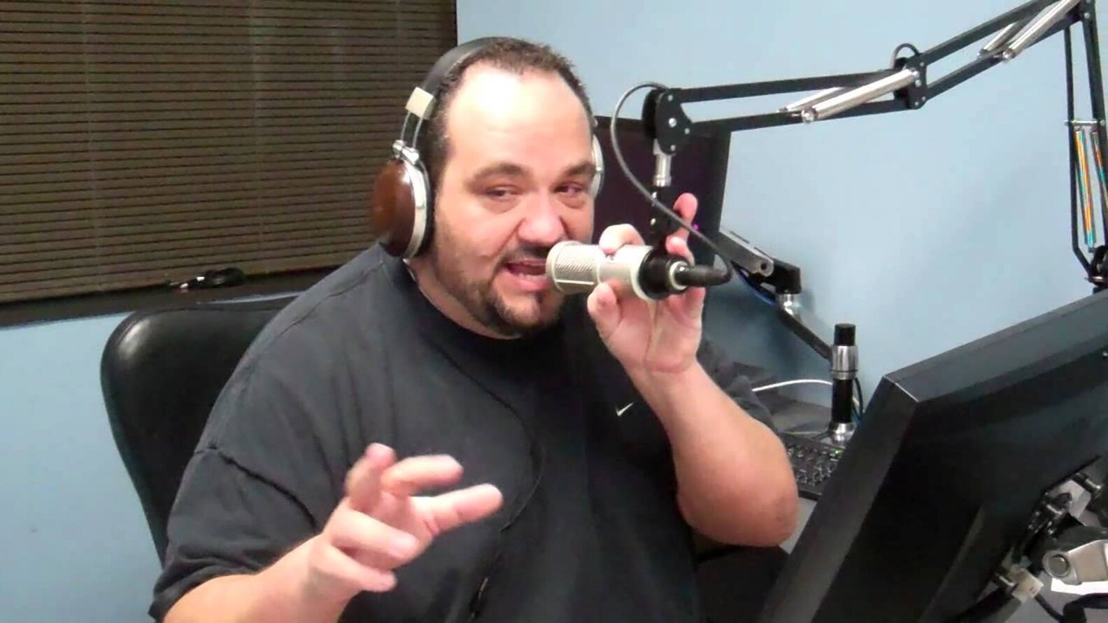 Why Radio Shock Jocks Like Howard Stern Have Lost Their Influence ...