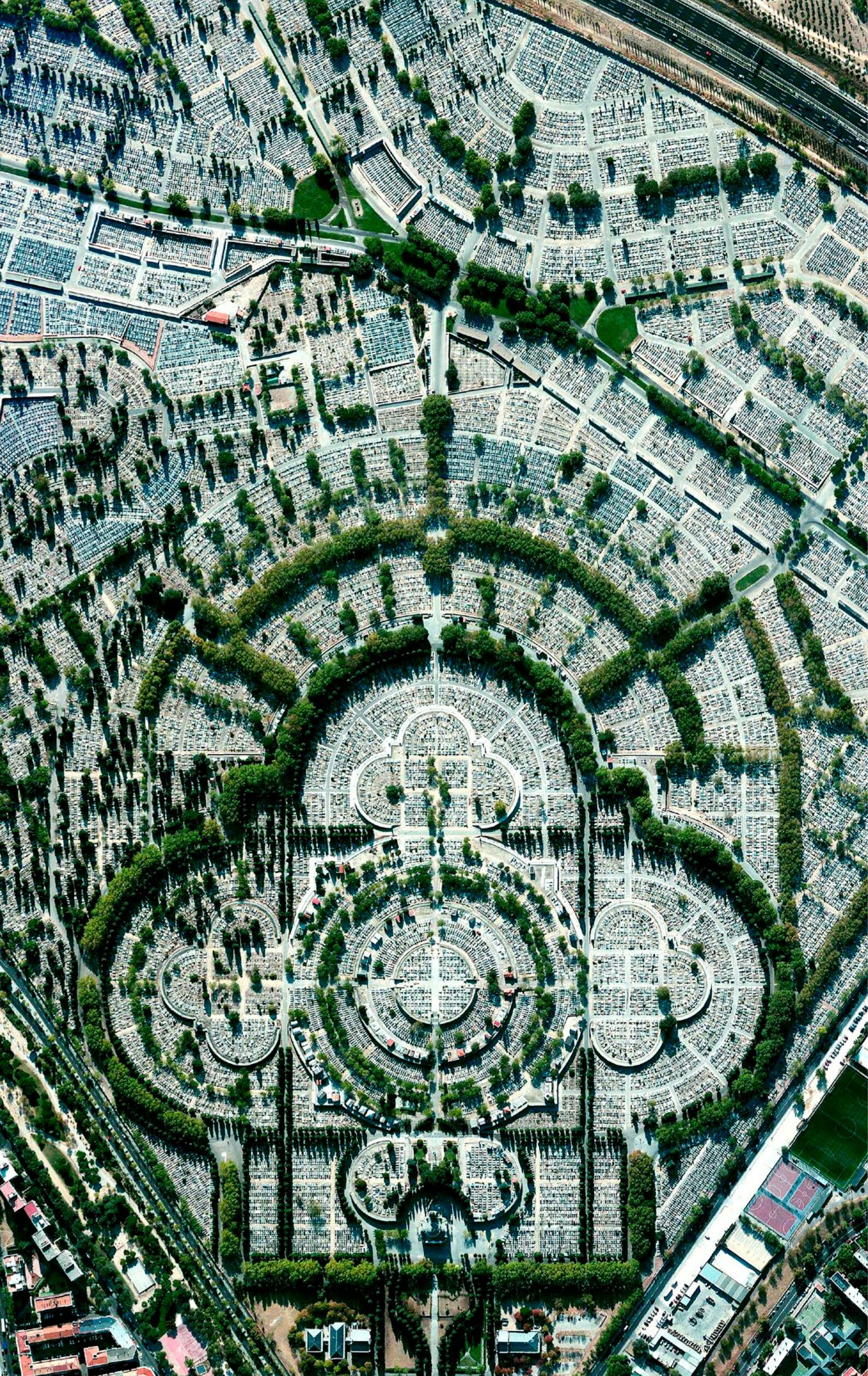 Amazing Satellite Photo Gallery of Famous Landmarks on Earth - Thrillist