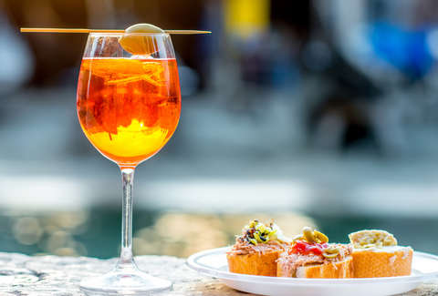 How to Drink Aperitifs and Digestifs Like an Italian - Thrillist