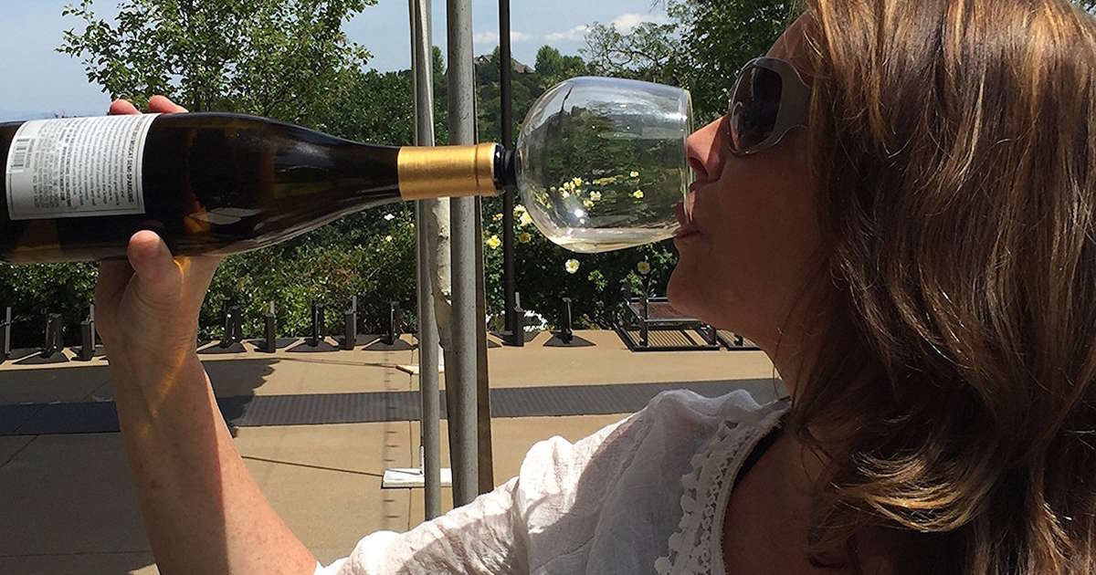 This Plug and Chug Wine Glass Will Blow Your Mind - Thrillist