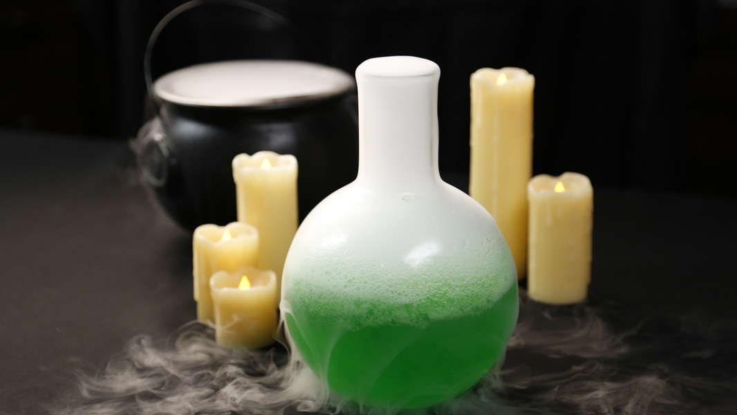 Here's How to Make Boozy Witches' Brew - Thrillist