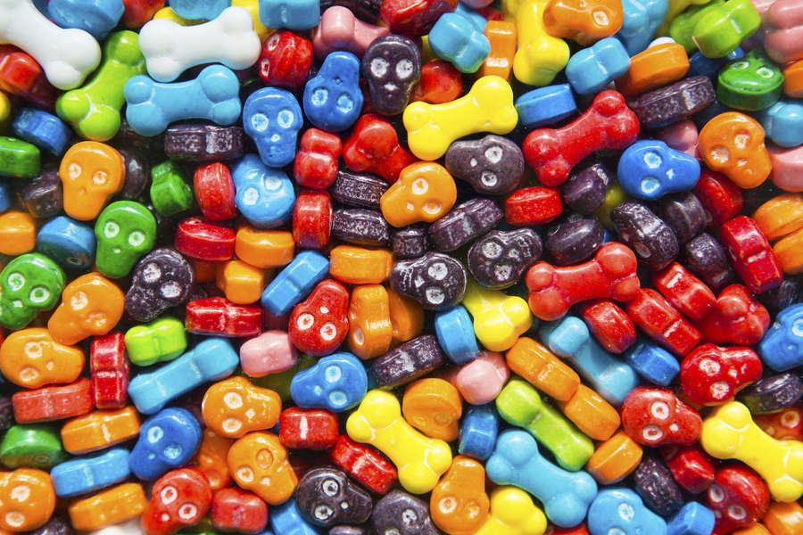 How Much Halloween Candy Will Kill You From a Sugar Overdose? - Thrillist