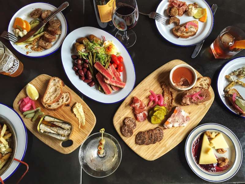 Deep Ellum: A Restaurant in Allston, MA - Thrillist