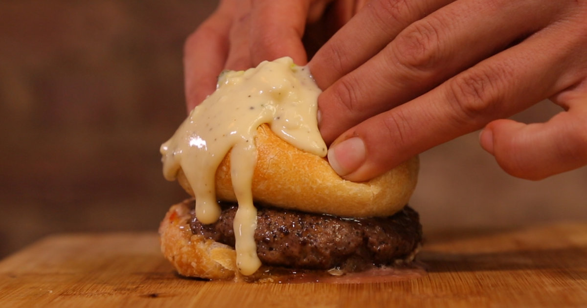 New York City Burger Joint RawMaterial Offers Cheese-Filled Buns ...