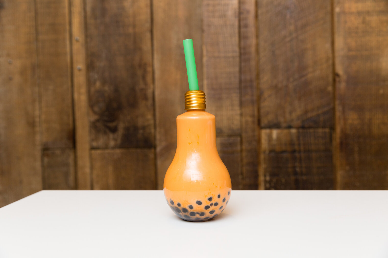 Light Bulb Drinks in Bars: New Cocktail Trend Explained - Thrillist