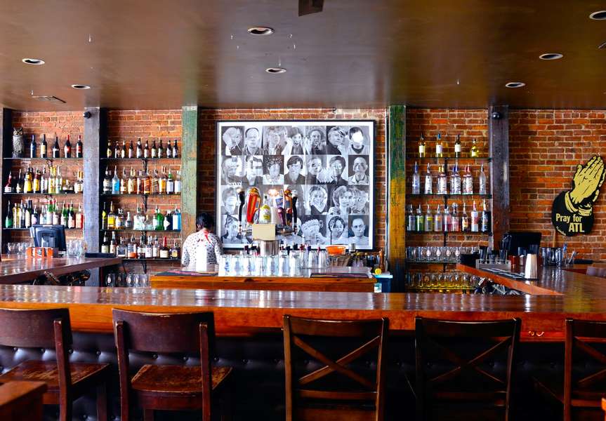 Noni's Bar & Deli: A Bar in Atlanta, GA - Thrillist