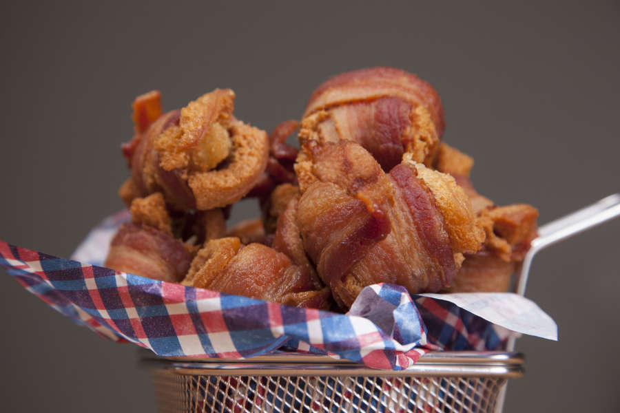 Here's How to Make Elvis Bacon Bites Snack Recipe - Thrillist