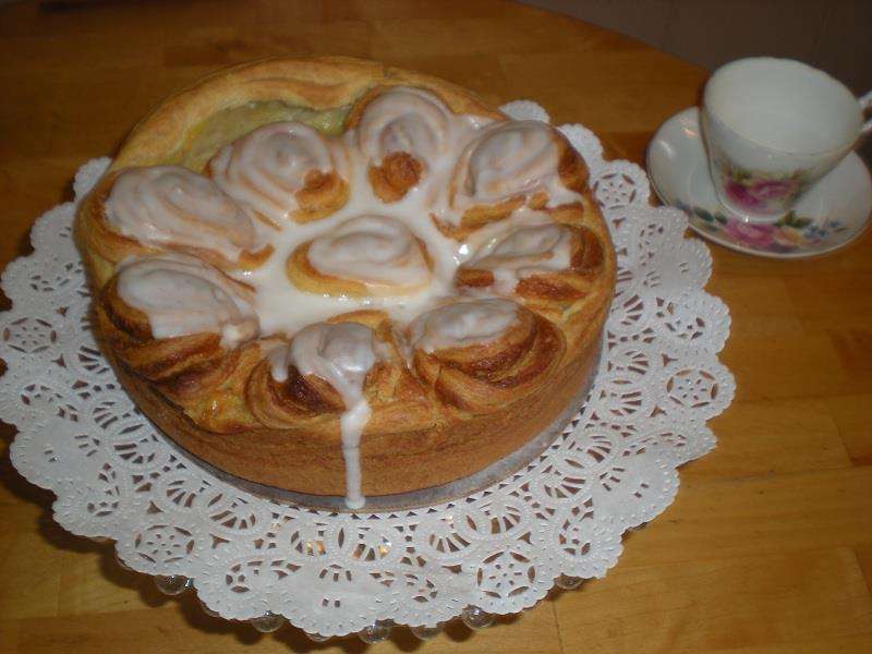 Mortensen's Danish Bakery: A Coffee Shop in Solvang, CA - Thrillist