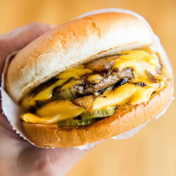M Burger: A Restaurant in Chicago, IL - Thrillist