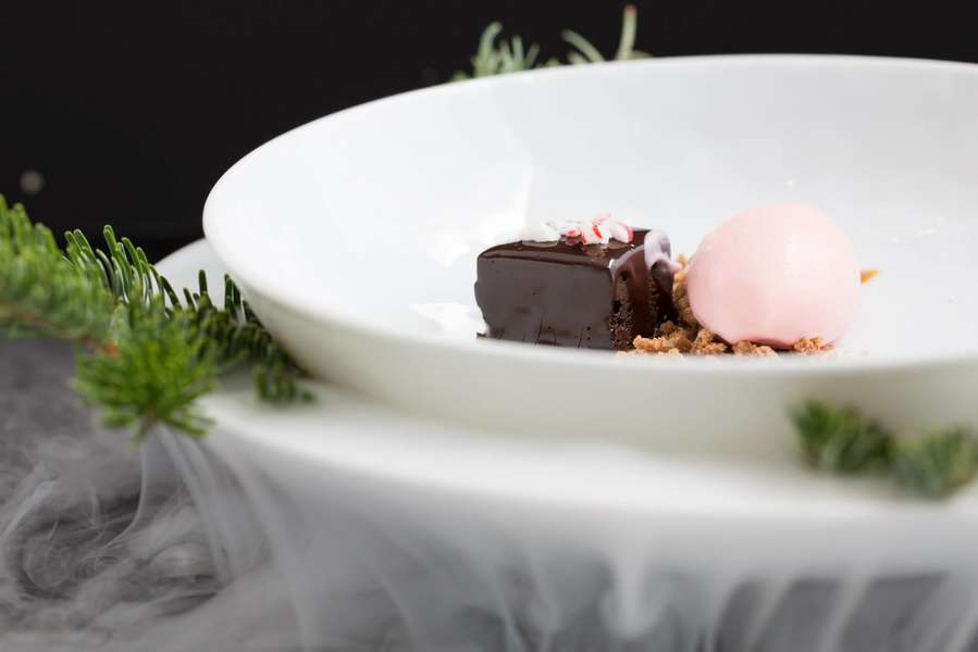 EL ideas: A Restaurant in Chicago, IL - Thrillist