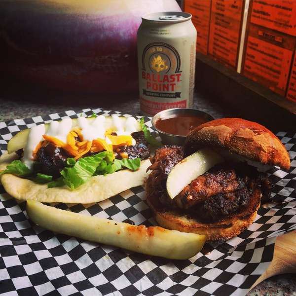 The BeerHive: A Bar in Pittsburgh, PA - Thrillist