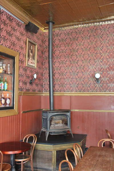 Homestead: A Bar in San Francisco, CA - Thrillist