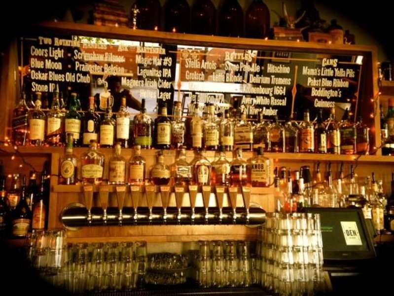 The Den On Sunset: A Restaurant in West Hollywood, CA - Thrillist