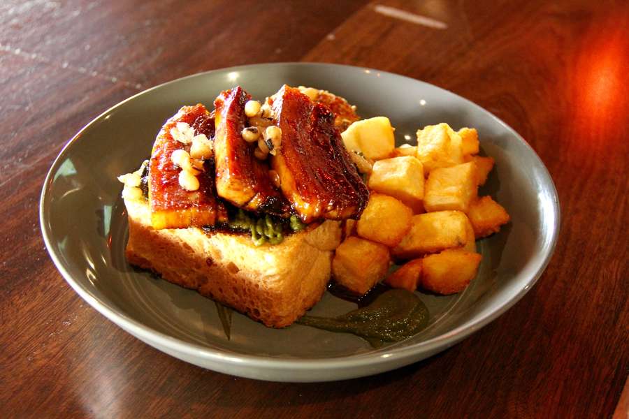 Lou Bird's: A Restaurant in Philadelphia, PA - Thrillist