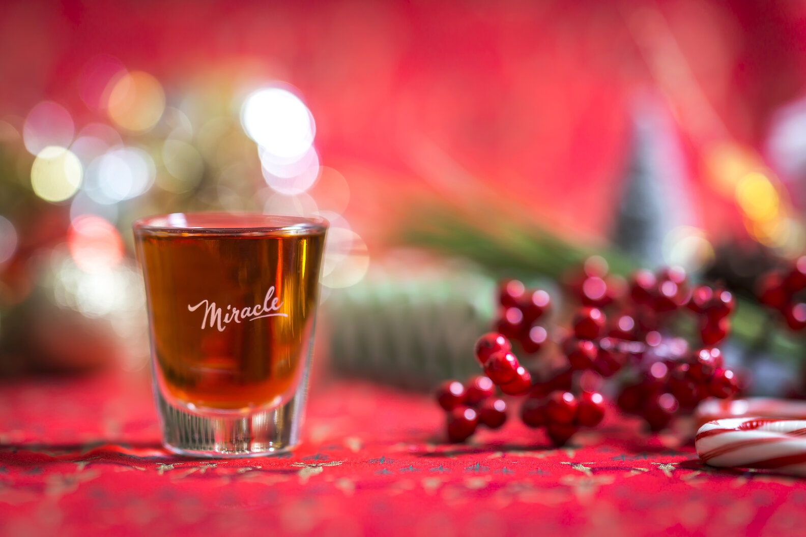 Best Holiday-Themed Bars in Atlanta to Drink at This Season - Thrillist