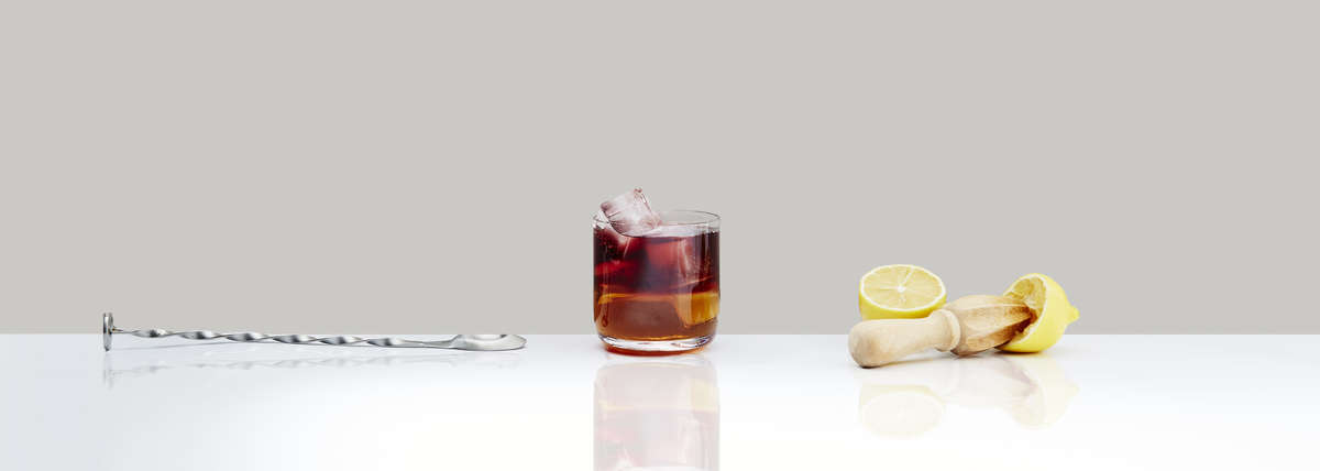 New York Sour Recipe: How to Make a New York Sour Cocktail - Thrillist