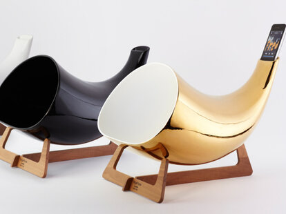 iPhone MegaPhone - Amplify and Optimize the Sound from Your Smartphone ...