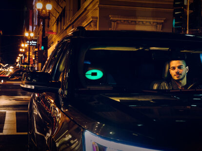 Uber Beacon is Using Colored Lights to Help Customers - Thrillist