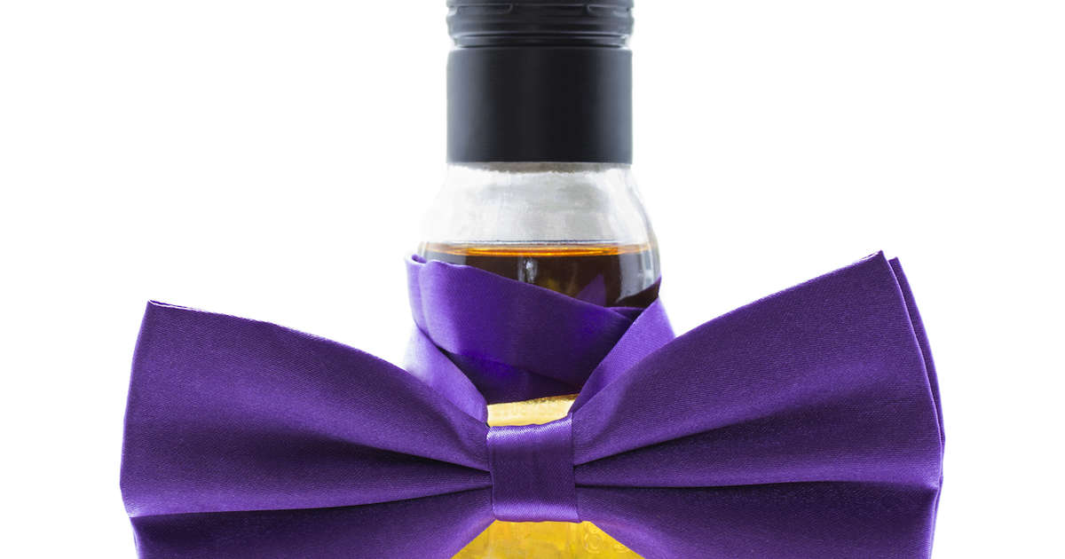 Cheap Alcohol to Bring to a Party That Actually Tastes Good - Thrillist