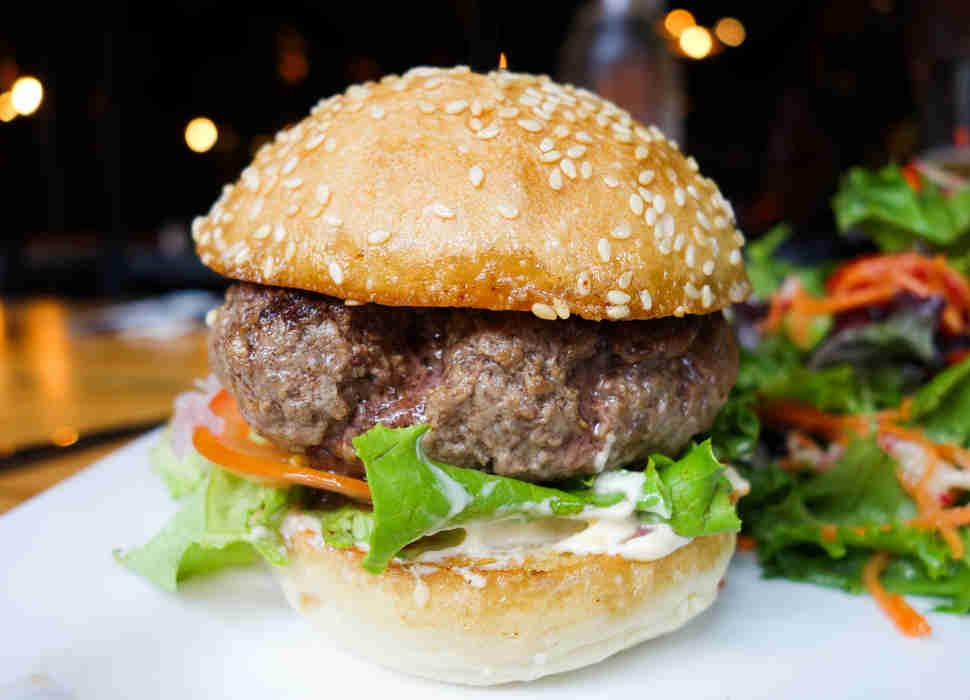 Burger Restaurants in Pittsburgh for the Best Hamburger - Burger Quest ...