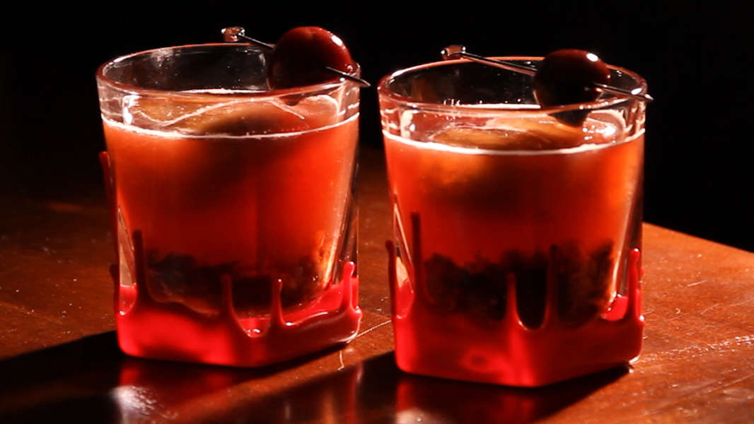 How to Make a Coca Cola La Whiskey and Soda Cocktail Recipe - Thrillist