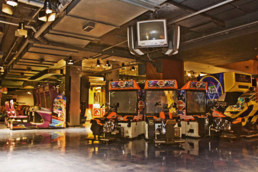 Thrillist Curates The ESPN Zone Auction - Own - Thrillist Washington DC