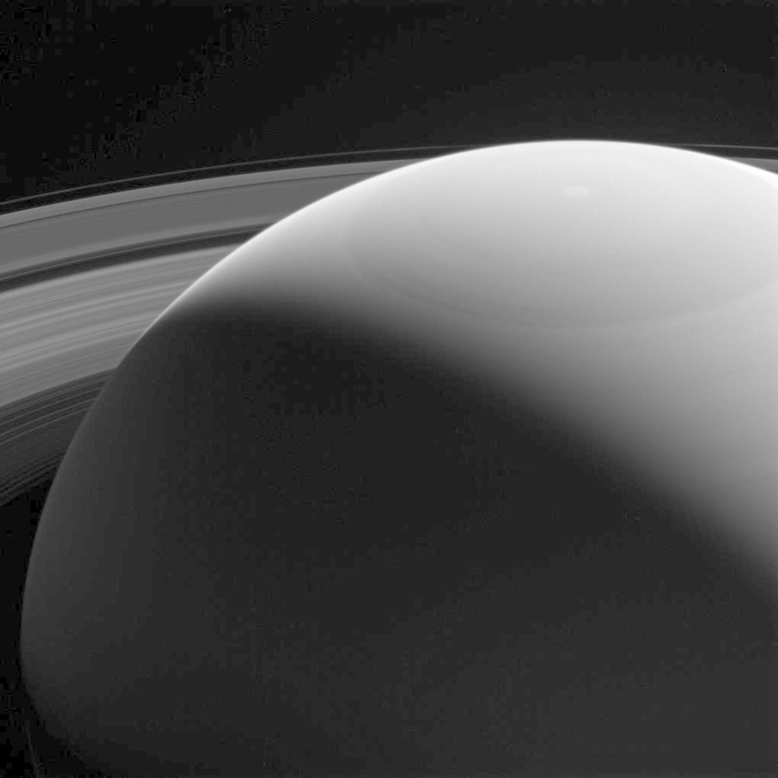 NASA's Latest Photo From Saturn Shows View You'll Never See From Earth ...