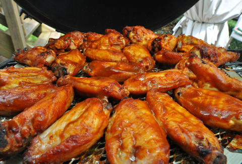 Carolina Wings & Rib House: Restaurant.