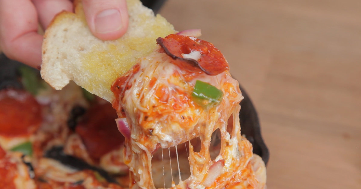 Here's How to Make Pizza Dip Recipe - Thrillist
