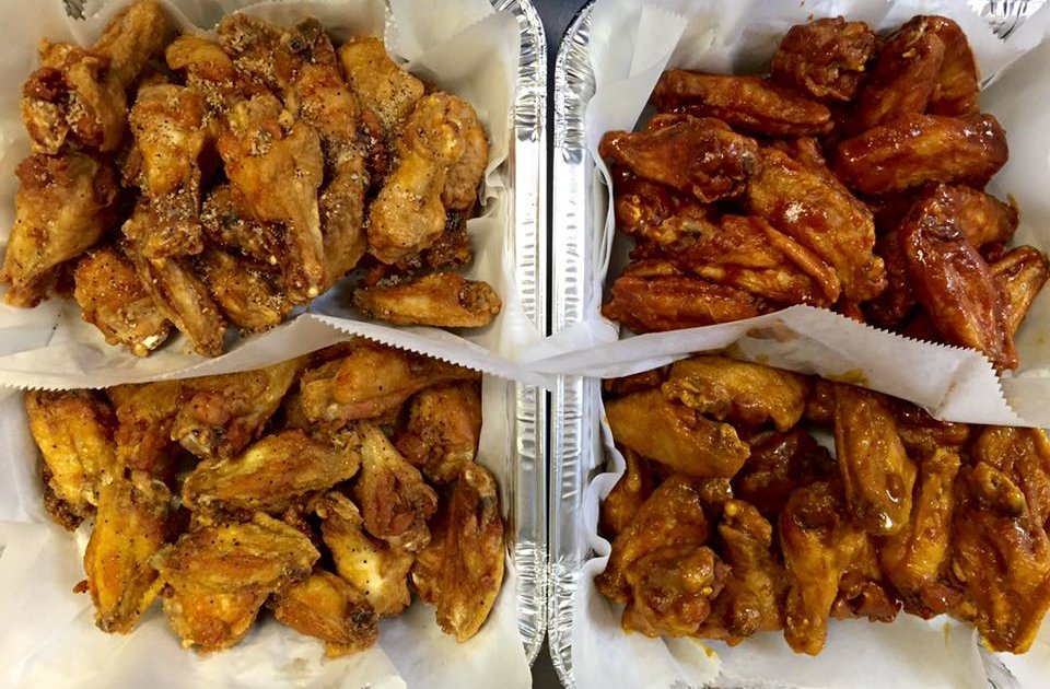 American Wings & Cafe: Restaurant.