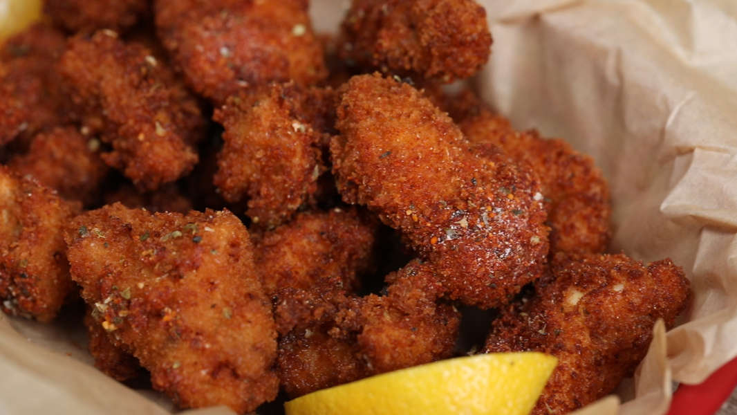 Here's How to Make Spicy Popcorn Chicken Recipe - Thrillist